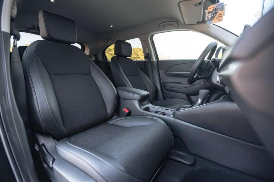 Black Honda HR-V 2025 in Klaipeda, with an engine capacity of 1.45 L and mileage of 2 thousand km for 27500 €, photo 18 on AUTOMOTO.COM.LV