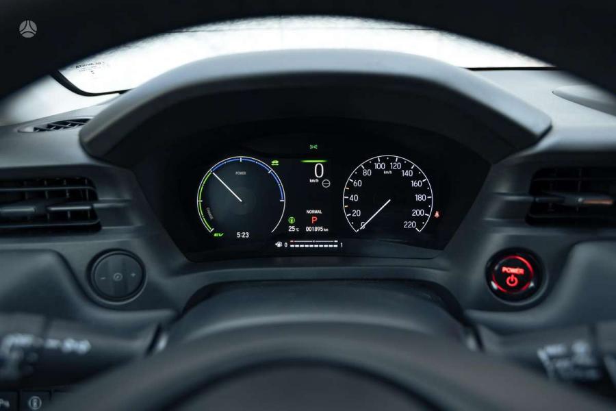 Black Honda HR-V 2025 in Klaipeda, with an engine capacity of 1.45 L and mileage of 2 thousand km for 27500 €, photo 22 on AUTOMOTO.COM.LV