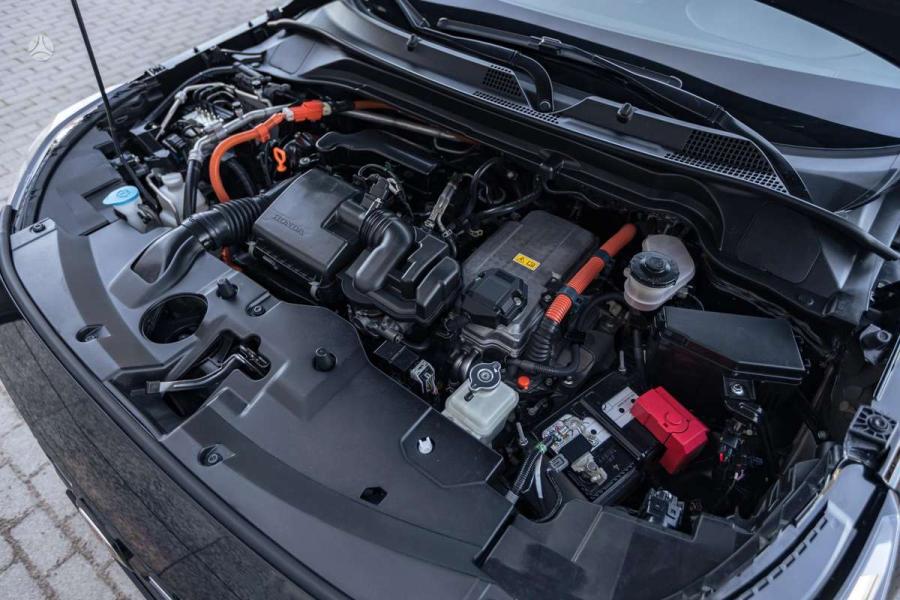 Black Honda HR-V 2025 in Klaipeda, with an engine capacity of 1.45 L and mileage of 2 thousand km for 27500 €, photo 31 on AUTOMOTO.COM.LV