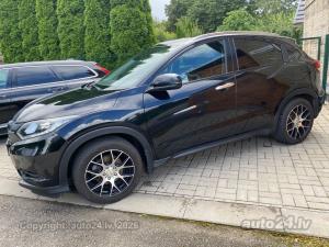 Black Honda HR-V 2017 in Tartu, with an engine capacity of 1.50 L and mileage of 115 thousand km for 14000 €, photo 9 on AUTOMOTO.COM.LV