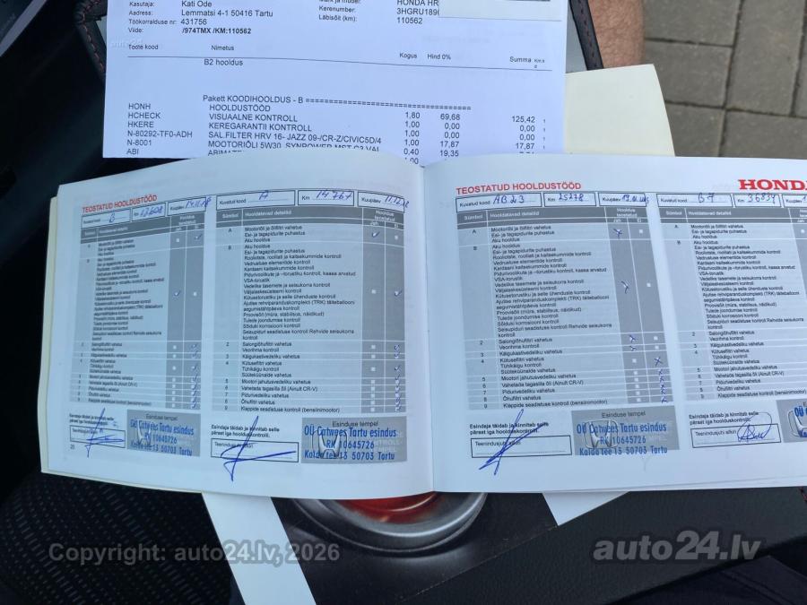Black Honda HR-V 2017 in Tartu, with an engine capacity of 1.50 L and mileage of 115 thousand km for 14000 €, photo 21 on AUTOMOTO.COM.LV