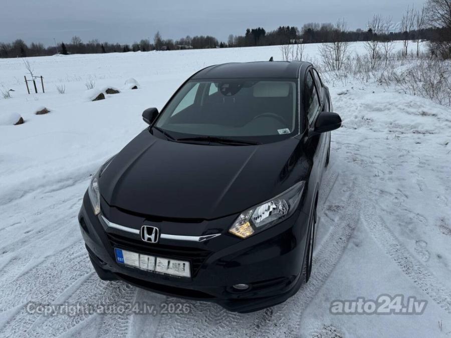 Melns Honda HR-V 2018 Tallina, ar dzinēja tilpumu 1.50 L un nobraukumu 125 tūkst. km par 13300 €, foto 8 vietnē AUTOMOTO.COM.LV
