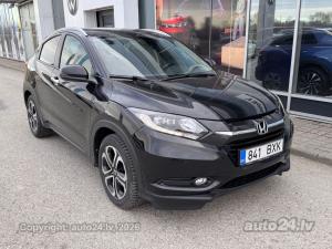 Black Honda HR-V 2018 in Viljandi, with an engine capacity of 1.50 L and mileage of 178 thousand km for 14190 €, photo  on AUTOMOTO.COM.LV