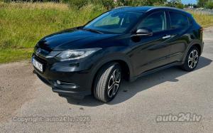 Black Honda HR-V 2018 in Paide, with an engine capacity of 1.50 L and mileage of 125 thousand km for 14999 €, photo 12 on AUTOMOTO.COM.LV