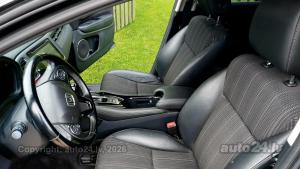 Black Honda HR-V 2018 in Paide, with an engine capacity of 1.50 L and mileage of 125 thousand km for 14999 €, photo 16 on AUTOMOTO.COM.LV