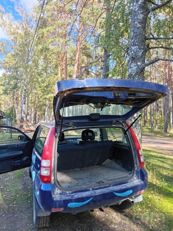 Zils Honda HR-V 2000 Rīga, ar dzinēja tilpumu 1.60 L un nobraukumu 320 tūkst. km par 550 €, foto 5 vietnē AUTOMOTO.COM.LV