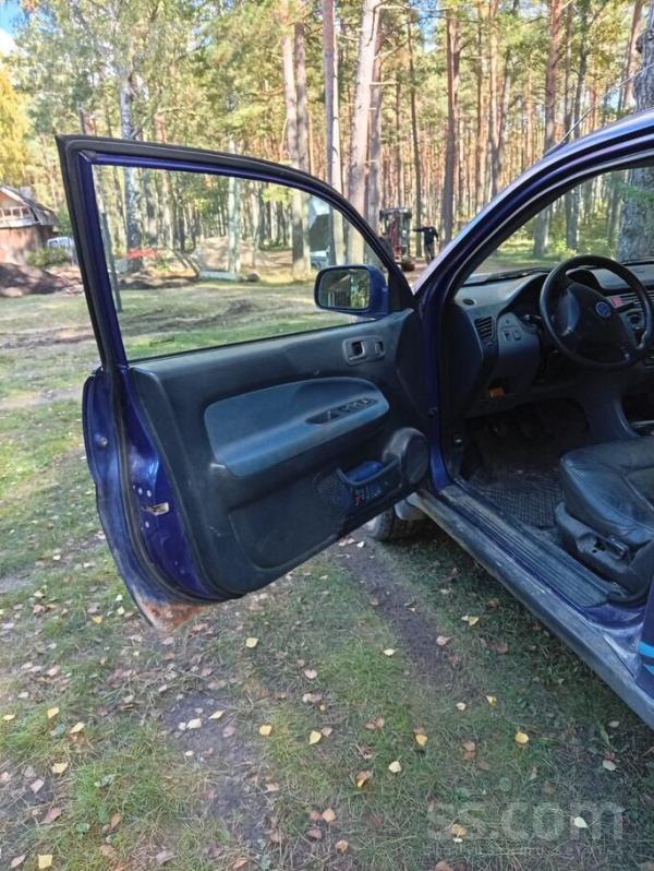 Zils Honda HR-V 2000 Rīga, ar dzinēja tilpumu 1.60 L un nobraukumu 320 tūkst. km par 550 €, foto 6 vietnē AUTOMOTO.COM.LV