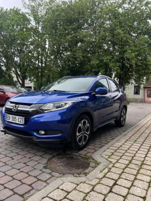 Blue Honda HR-V 2016 in Klaipeda, with an engine capacity of 1.50 L and mileage of 203 thousand km for 9500 €, photo 3 on AUTOMOTO.COM.LV
