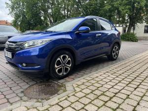 Blue Honda HR-V 2016 in Klaipeda, with an engine capacity of 1.50 L and mileage of 203 thousand km for 9500 €, photo 10 on AUTOMOTO.COM.LV