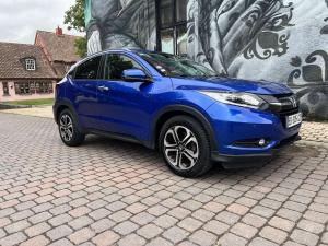Blue Honda HR-V 2016 in Klaipeda, with an engine capacity of 1.50 L and mileage of 203 thousand km for 9500 €, photo 23 on AUTOMOTO.COM.LV