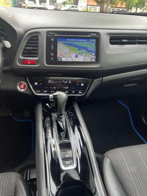 Blue Honda HR-V 2016 in Klaipeda, with an engine capacity of 1.50 L and mileage of 203 thousand km for 9500 €, photo 36 on AUTOMOTO.COM.LV