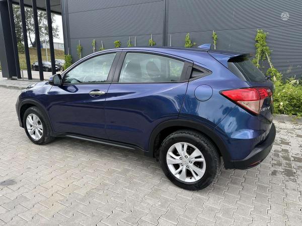 Zils Honda HR-V 2017 Viļņa, ar dzinēja tilpumu 1.60 L un nobraukumu 191 tūkst. km par 11500 €, foto 10 vietnē AUTOMOTO.COM.LV