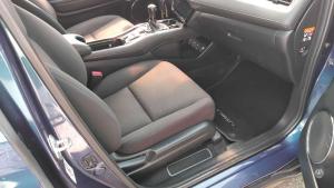 Blue Honda HR-V 2017 in Utena, with an engine capacity of 1.60 L and mileage of 253 thousand km for 9500 €, photo 16 on AUTOMOTO.COM.LV