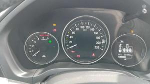 Blue Honda HR-V 2017 in Utena, with an engine capacity of 1.60 L and mileage of 253 thousand km for 9500 €, photo 18 on AUTOMOTO.COM.LV