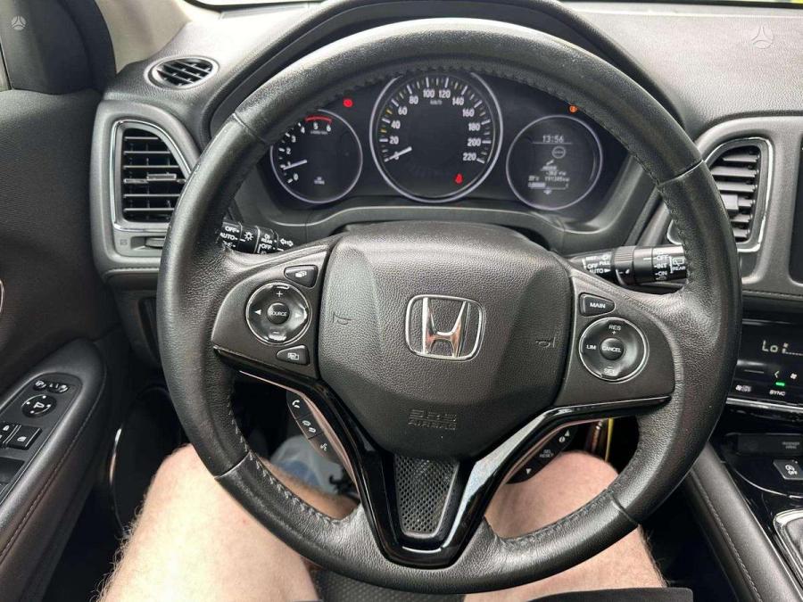 Zils Honda HR-V 2017 Viļņa, ar dzinēja tilpumu 1.60 L un nobraukumu 191 tūkst. km par 11500 €, foto 31 vietnē AUTOMOTO.COM.LV