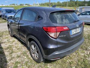 Blue Honda HR-V 2017 in Vilnius, with an engine capacity of 1.50 L and mileage of 160 thousand km for 7600 €, photo 7 on AUTOMOTO.COM.LV