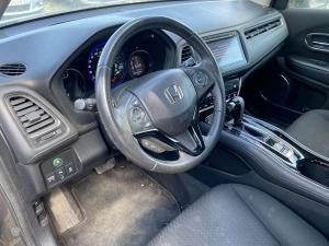 Blue Honda HR-V 2017 in Vilnius, with an engine capacity of 1.50 L and mileage of 160 thousand km for 7600 €, photo 8 on AUTOMOTO.COM.LV