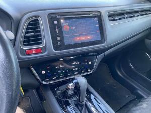 Blue Honda HR-V 2017 in Vilnius, with an engine capacity of 1.50 L and mileage of 160 thousand km for 7600 €, photo 10 on AUTOMOTO.COM.LV
