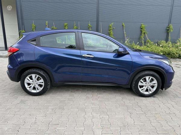 Zils Honda HR-V 2017 Viļņa, ar dzinēja tilpumu 1.60 L un nobraukumu 191 tūkst. km par 8950 €, foto 6 vietnē AUTOMOTO.COM.LV