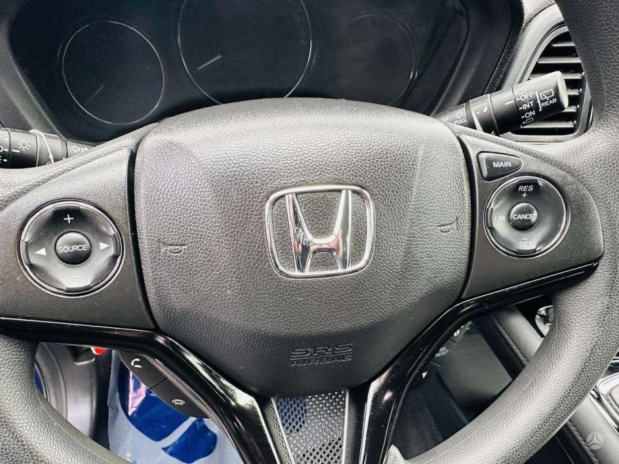 Zils Honda HR-V 2018 Alīta, ar dzinēja tilpumu 1.50 L un nobraukumu 190 tūkst. km par 11900 €, foto 11 vietnē AUTOMOTO.COM.LV