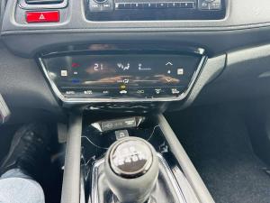Zils Honda HR-V 2018 Alīta, ar dzinēja tilpumu 1.50 L un nobraukumu 190 tūkst. km par 11900 €, foto 12 vietnē AUTOMOTO.COM.LV
