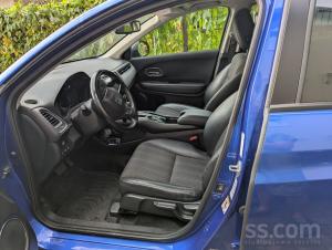 Zils Honda HR-V 2018 Rīga, ar dzinēja tilpumu 1.50 L un nobraukumu 182 tūkst. km par 12400 €, foto 8 vietnē AUTOMOTO.COM.LV