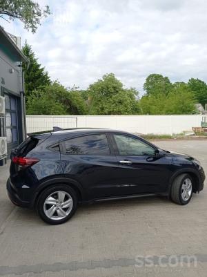 Zils Honda HR-V 2019 Rīga, ar dzinēja tilpumu 1.50 L un nobraukumu 49 tūkst. km par 16700 €, foto 5 vietnē AUTOMOTO.COM.LV