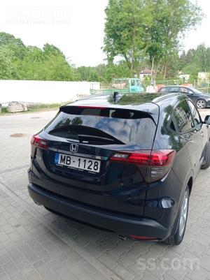 Zils Honda HR-V 2019 Rīga, ar dzinēja tilpumu 1.50 L un nobraukumu 49 tūkst. km par 16700 €, foto 7 vietnē AUTOMOTO.COM.LV
