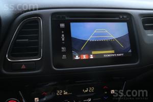 Blue Honda HR-V 2021 in Riga, with an engine capacity of 1.50 L and mileage of 82 thousand km for 16900 €, photo 16 on AUTOMOTO.COM.LV