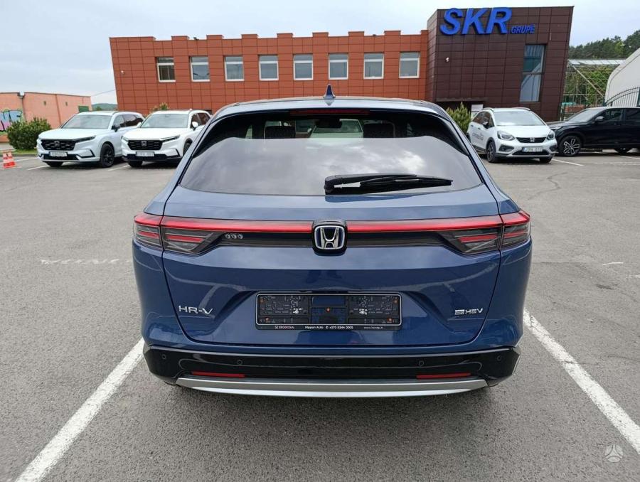 Blue Honda HR-V 2026 in Vilnius, with an engine capacity of 1.50 L and mileage of 0 thousand km for 31490 €, photo 7 on AUTOMOTO.COM.LV