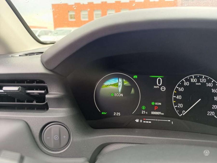 Blue Honda HR-V 2026 in Vilnius, with an engine capacity of 1.50 L and mileage of 0 thousand km for 31490 €, photo 23 on AUTOMOTO.COM.LV