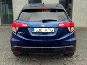 Zils Honda HR-V 2015 Tallina, ar dzinēja tilpumu 1.50 L un nobraukumu 289 tūkst. km par 5300 €, foto 5 vietnē AUTOMOTO.COM.LV