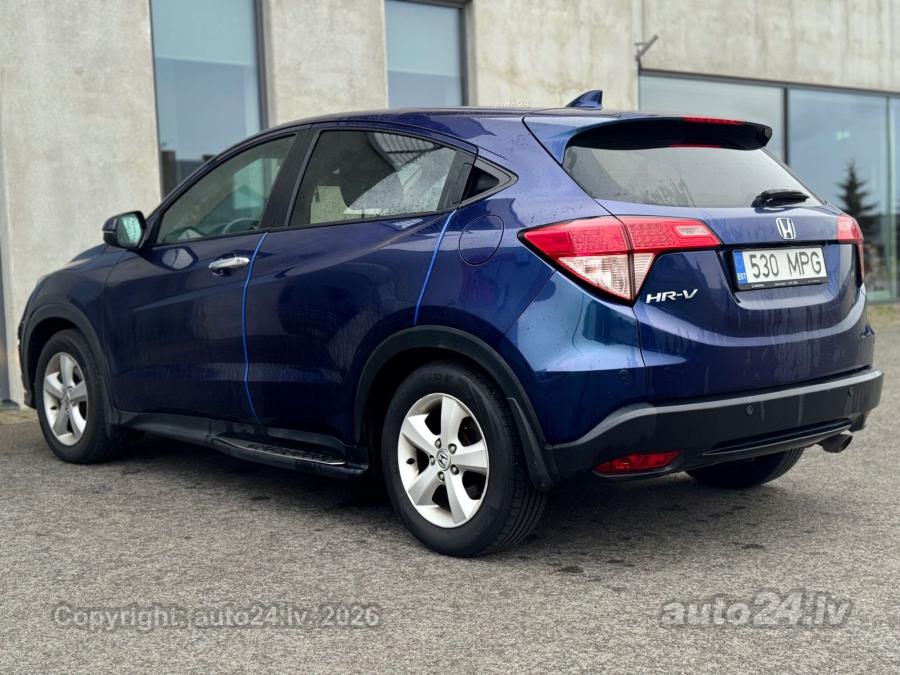 Zils Honda HR-V 2015 Tallina, ar dzinēja tilpumu 1.50 L un nobraukumu 289 tūkst. km par 5300 €, foto 6 vietnē AUTOMOTO.COM.LV