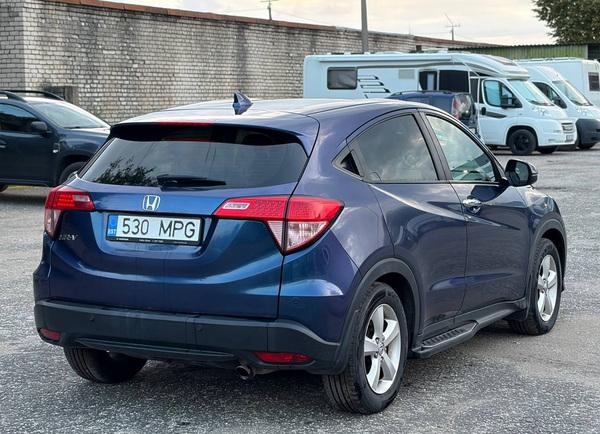 Blue Honda HR-V 2015 in Narva, with an engine capacity of 1.50 L and mileage of 284 thousand km for 4990 €, photo 4 on AUTOMOTO.COM.LV