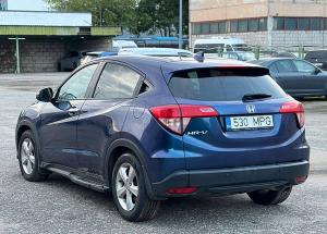 Blue Honda HR-V 2015 in Narva, with an engine capacity of 1.50 L and mileage of 284 thousand km for 4990 €, photo 7 on AUTOMOTO.COM.LV