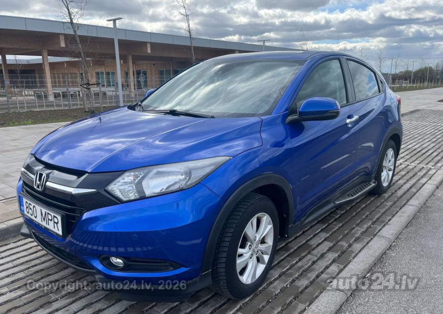 Zils Honda HR-V 2016 Tartu, ar dzinēja tilpumu 1.50 L un nobraukumu 150 tūkst. km par 14900 €, foto 1 vietnē AUTOMOTO.COM.LV