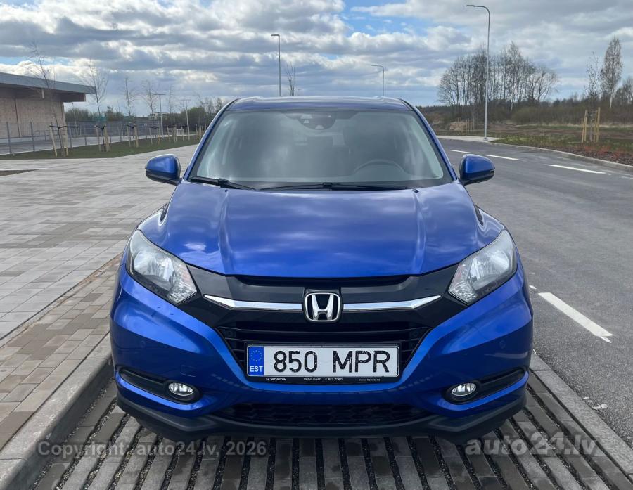 Zils Honda HR-V 2016 Tartu, ar dzinēja tilpumu 1.50 L un nobraukumu 150 tūkst. km par 14900 €, foto 3 vietnē AUTOMOTO.COM.LV