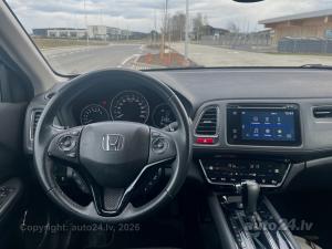 Zils Honda HR-V 2016 Tartu, ar dzinēja tilpumu 1.50 L un nobraukumu 150 tūkst. km par 14900 €, foto 8 vietnē AUTOMOTO.COM.LV