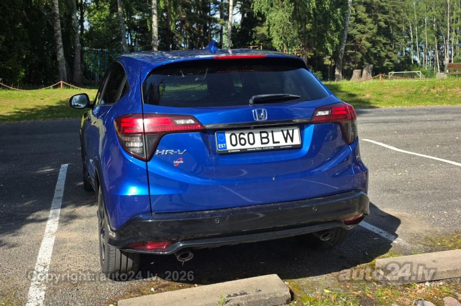 Zils Honda HR-V 2019 Tallina, ar dzinēja tilpumu 1.50 L un nobraukumu 148 tūkst. km par 17500 €, foto 4 vietnē AUTOMOTO.COM.LV