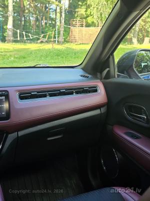 Zils Honda HR-V 2019 Tallina, ar dzinēja tilpumu 1.50 L un nobraukumu 148 tūkst. km par 17500 €, foto 16 vietnē AUTOMOTO.COM.LV