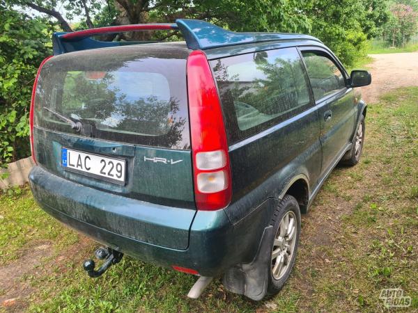 Honda HR-V 2000 in Klaipeda, with an engine capacity of 1.60 L and mileage of 211 thousand km for 1200 €, photo 4 on AUTOMOTO.COM.LV