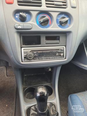 Honda HR-V 2000 in Klaipeda, with an engine capacity of 1.60 L and mileage of 211 thousand km for 1200 €, photo 8 on AUTOMOTO.COM.LV