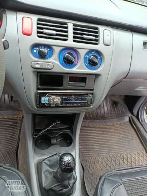 Honda HR-V 2000 in Siauliai, with an engine capacity of 1.60 L and mileage of 235 thousand km for 1250 €, photo 17 on AUTOMOTO.COM.LV