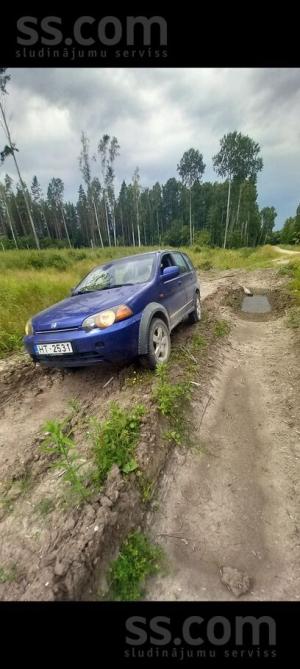 Honda HR-V 2000 Jelgava, ar dzinēja tilpumu 1.60 L un nobraukumu 301 tūkst. km par 1450 €, foto  vietnē AUTOMOTO.COM.LV