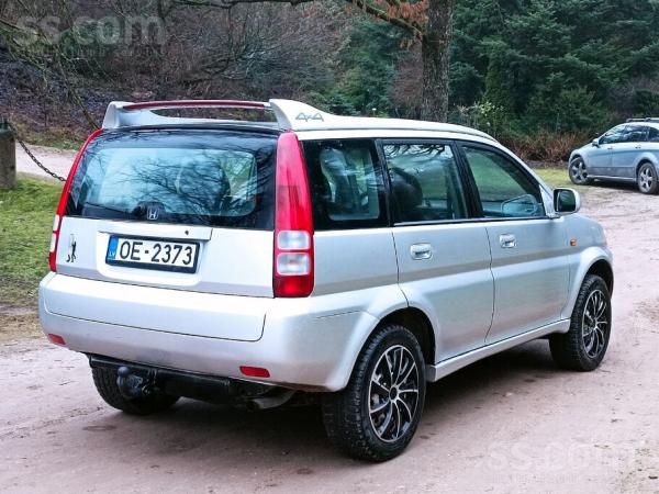 Honda HR-V 2001 Ogre, ar dzinēja tilpumu 1.60 L un nobraukumu 324 tūkst. km par 1650 €, foto 4 vietnē AUTOMOTO.COM.LV