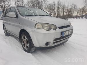 Honda HR-V 2004 Rīga, ar dzinēja tilpumu 1.60 L un nobraukumu 259 tūkst. km par 1200 €, foto 2 vietnē AUTOMOTO.COM.LV