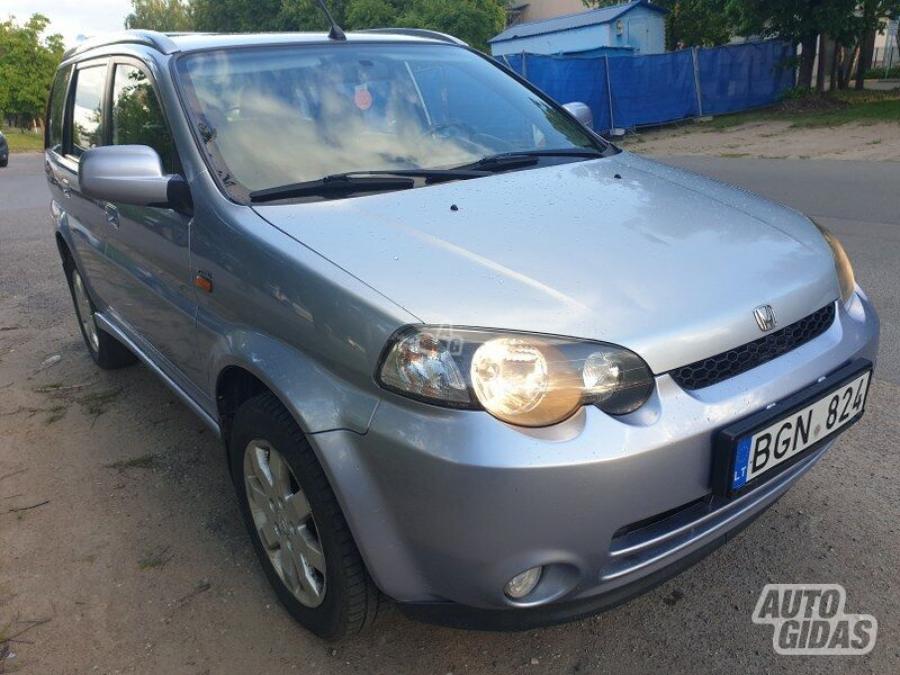 Honda HR-V 2006 in Vilnius, with an engine capacity of 1.60 L and mileage of 269 thousand km for 200 €, photo 4 on AUTOMOTO.COM.LV