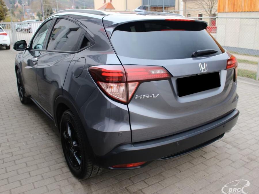 Honda HR-V 2016 in Vilnius, with an engine capacity of 1.50 L and mileage of 86 thousand km for 16124 €, photo 3 on AUTOMOTO.COM.LV