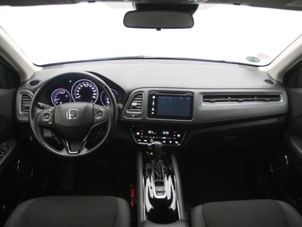 Honda HR-V 2021 in Vilnius, with an engine capacity of 1.50 L and mileage of 192 thousand km for 15399 €, photo 2 on AUTOMOTO.COM.LV