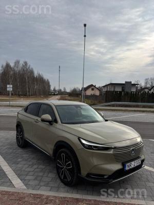 Honda HR-V 2023 Jelgava, ar dzinēja tilpumu 1.50 L un nobraukumu 92 tūkst. km par 24990 €, foto  vietnē AUTOMOTO.COM.LV